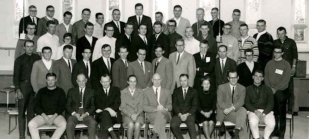 First veterinary class celebrates 50 years - Alumni and Friends ...